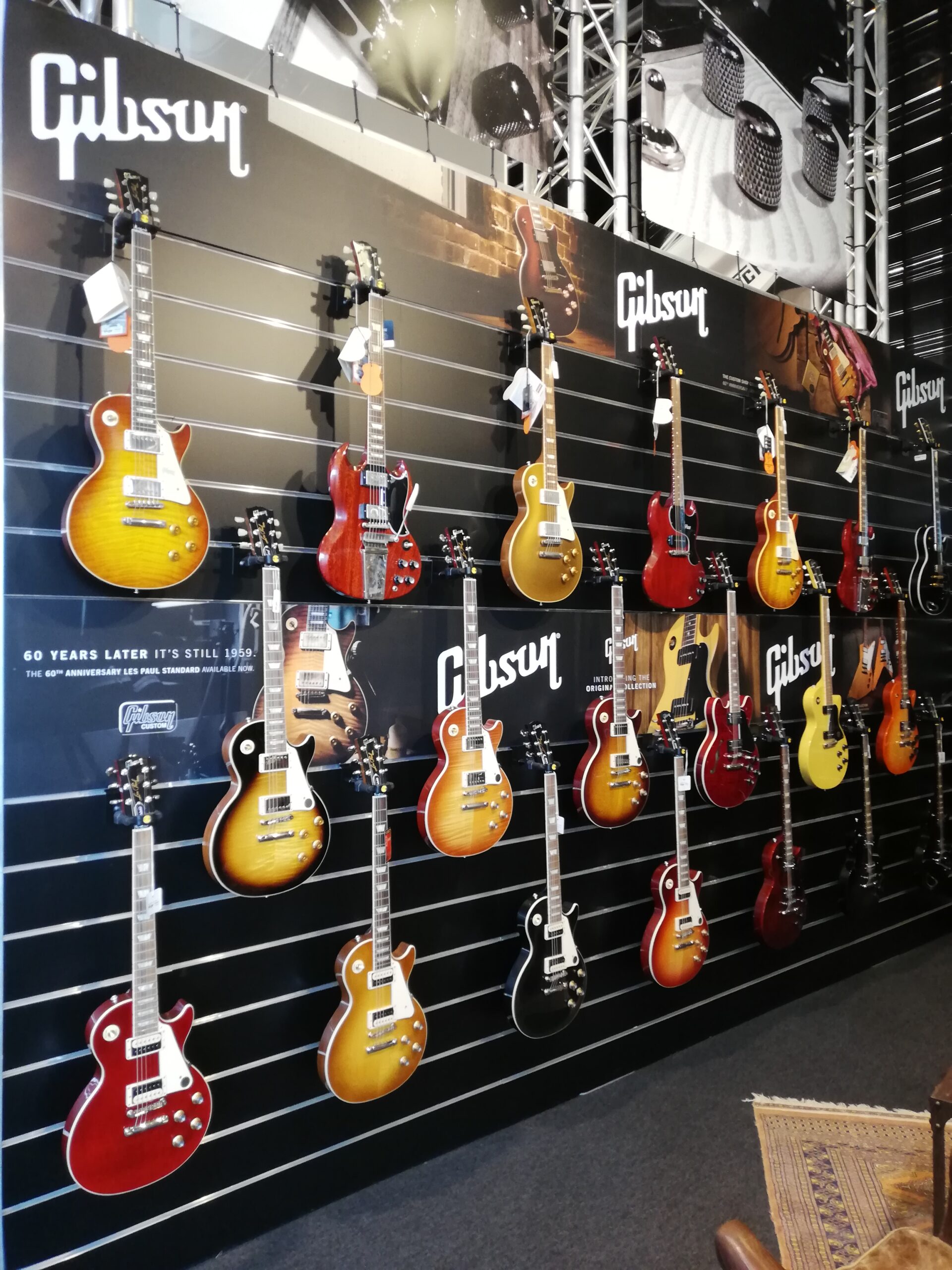 The Music Shop by Loops - Groupe Loops